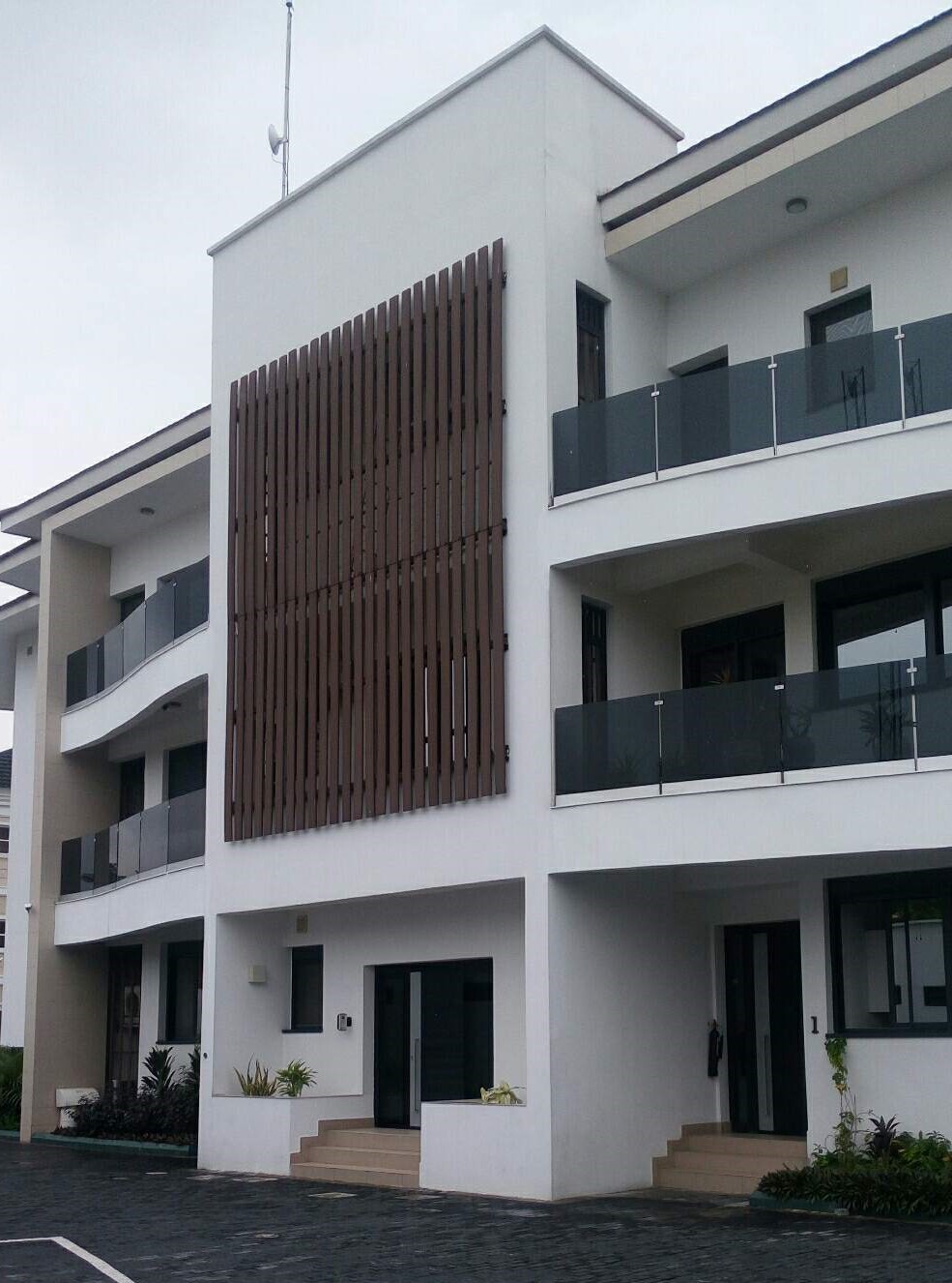 Facility Management Models - Enatun