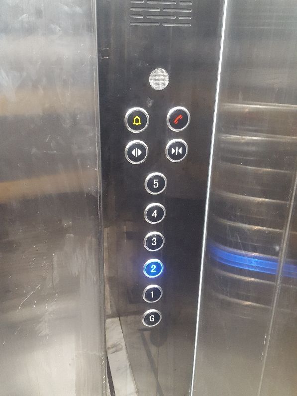 Riding Safely - Best Practices for Using an Elevator - Enatun